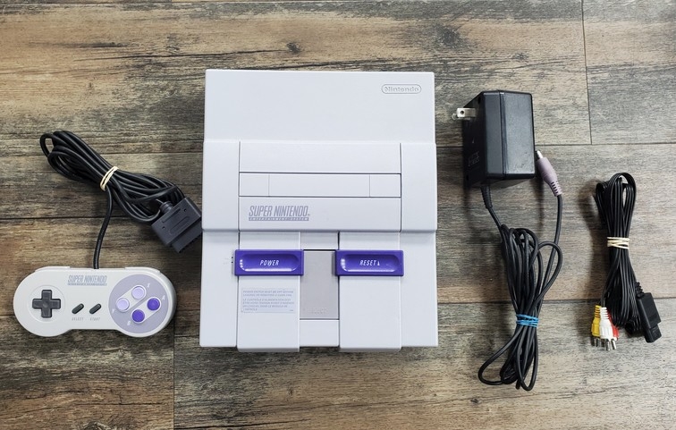 Super Nintendo SNES (Model SNS-001) (C)